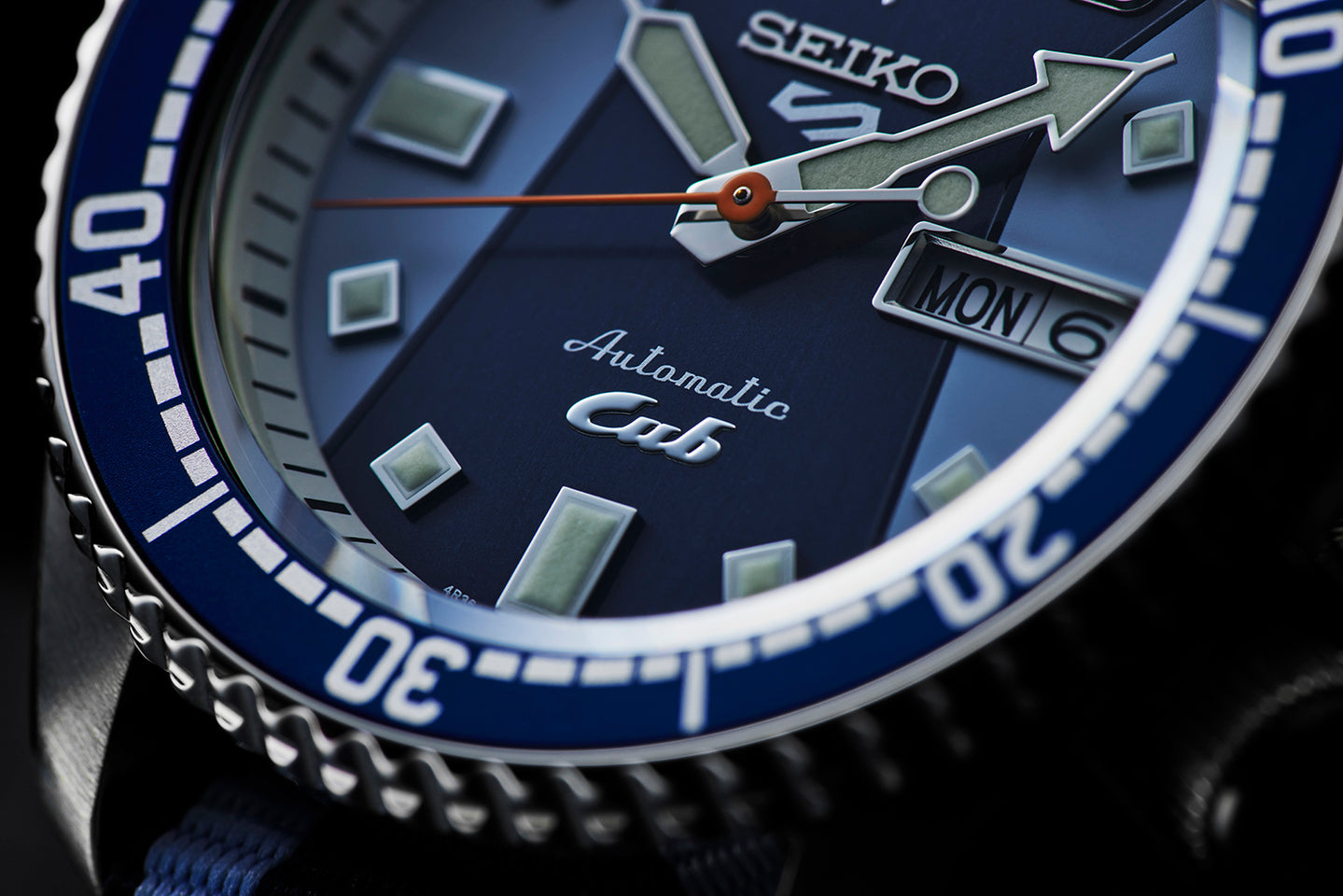 Seiko Watch 5 Sport Honda Super Cub Limited Edition SRPK37K1 Watch ...