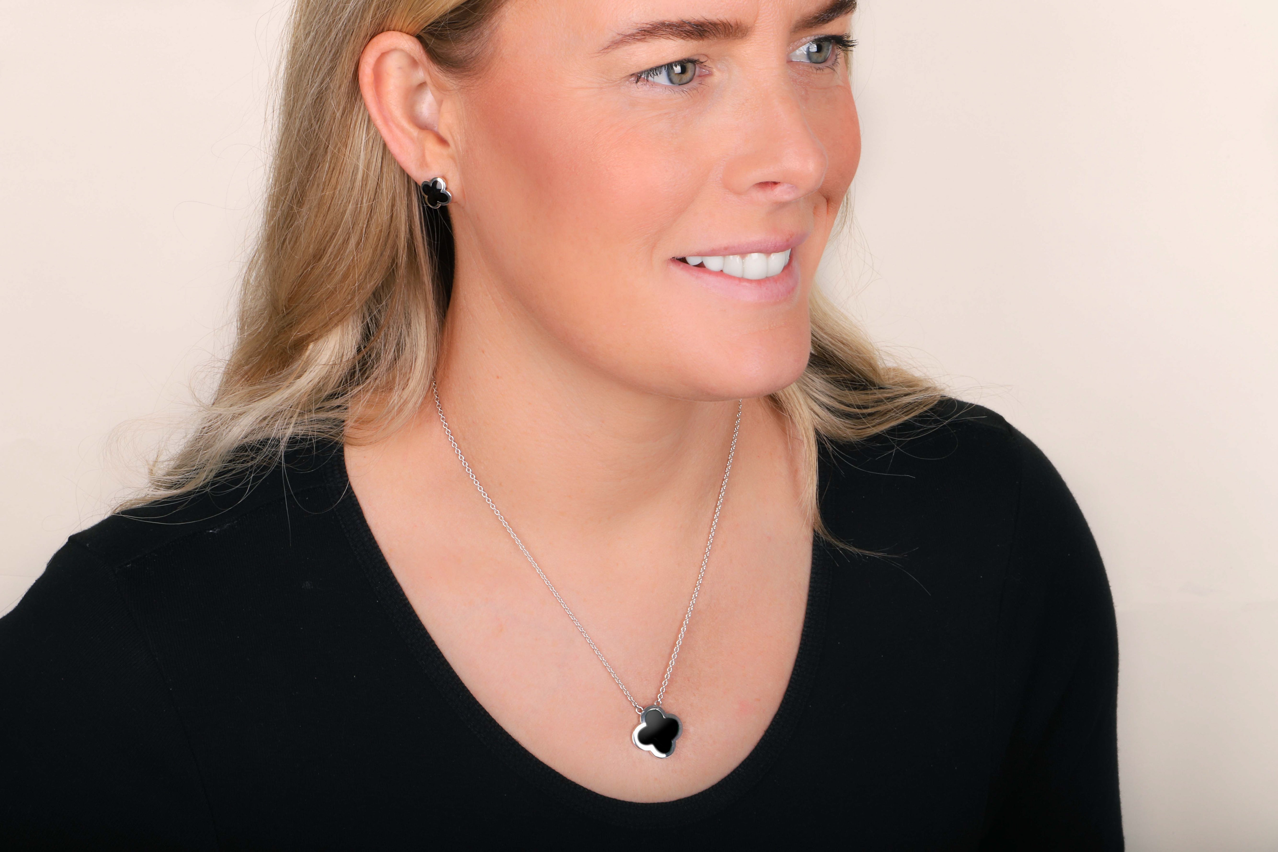 Sterling Silver Whitby Jet Bloom Large Four Leaf Clover Polished Edge ...